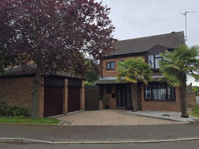 4 Bedroom Detached House