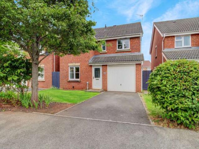 4 Bedroom Detached House