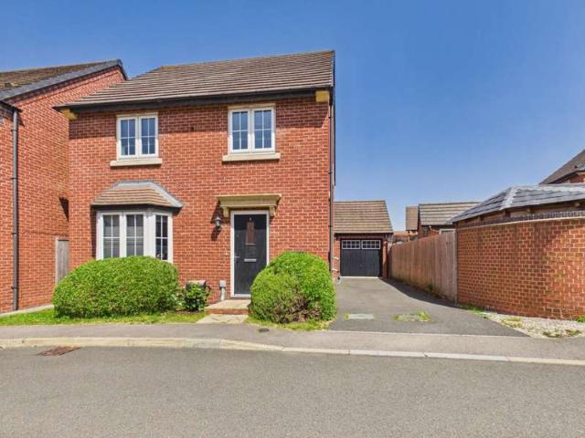 4 Bedroom Detached House