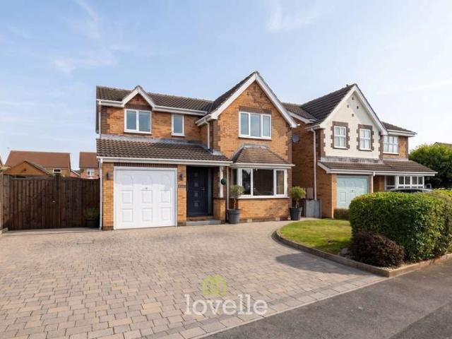 4 Bedroom Detached House