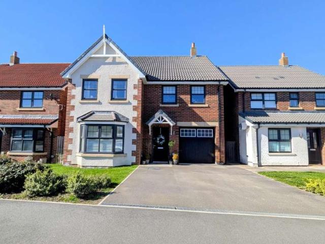 4 Bedroom Detached House