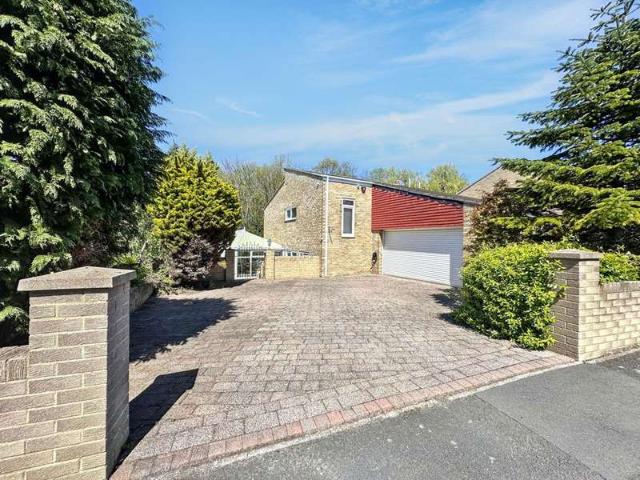 4 Bedroom Detached House