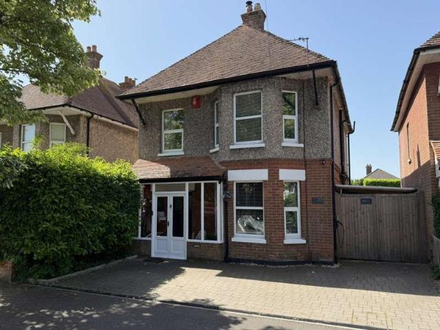 4 Bedroom Detached House