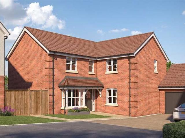 4 Bedroom Detached House