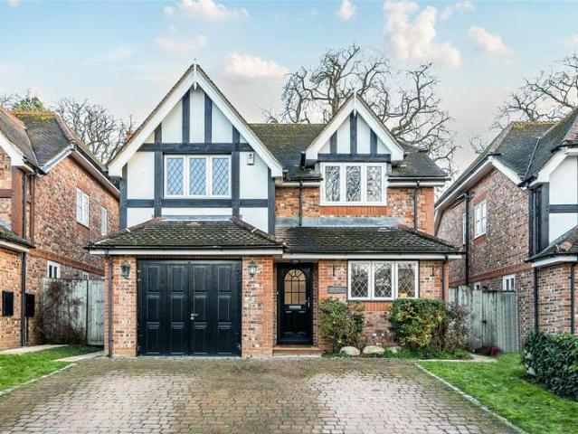 4 Bedroom Detached House