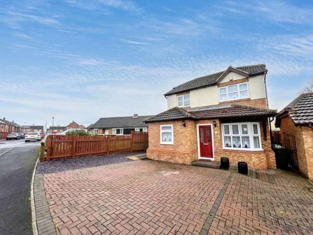 4 Bedroom Detached House