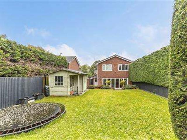 4 Bedroom Detached House