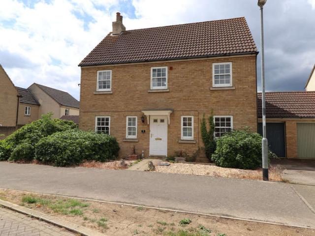 4 Bedroom Detached House
