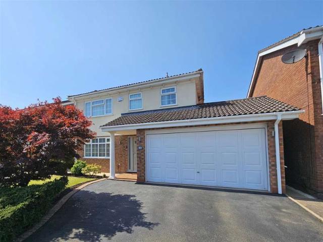 4 Bedroom Detached House