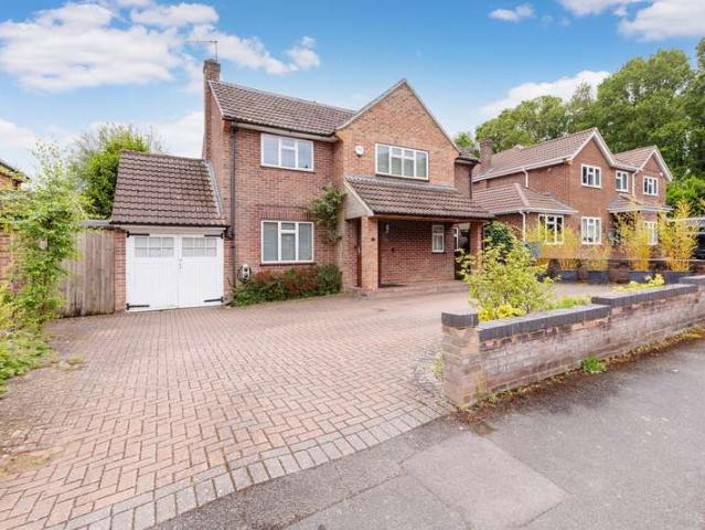 4 Bedroom Detached House