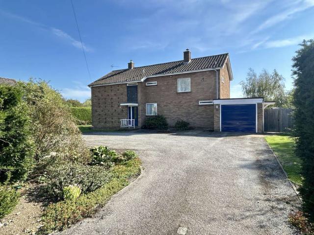 4 Bedroom Detached House