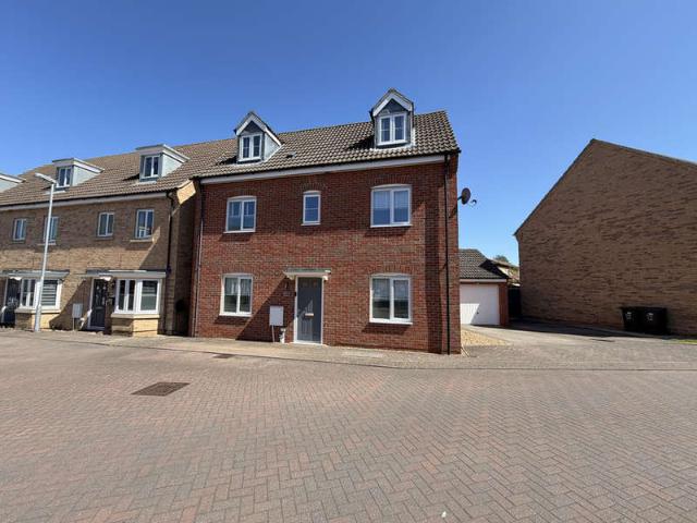 4 Bedroom Detached House