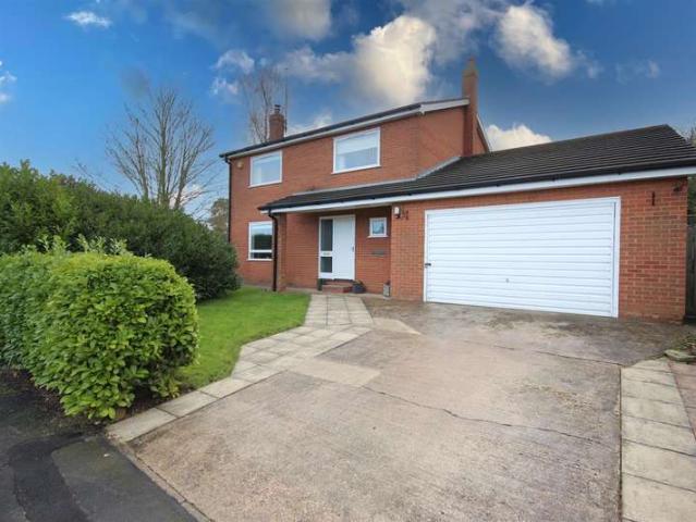 4 Bedroom Detached House