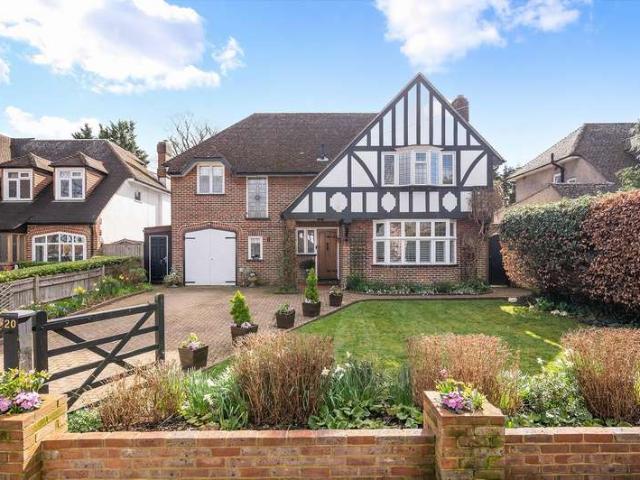 4 Bedroom Detached House