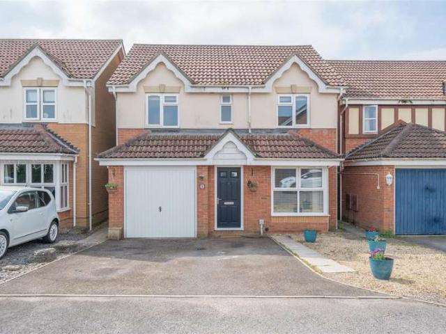 4 Bedroom Detached House