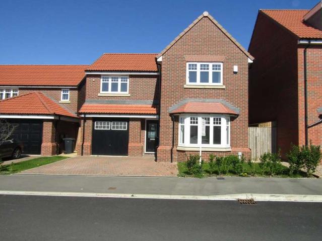 4 Bedroom Detached House