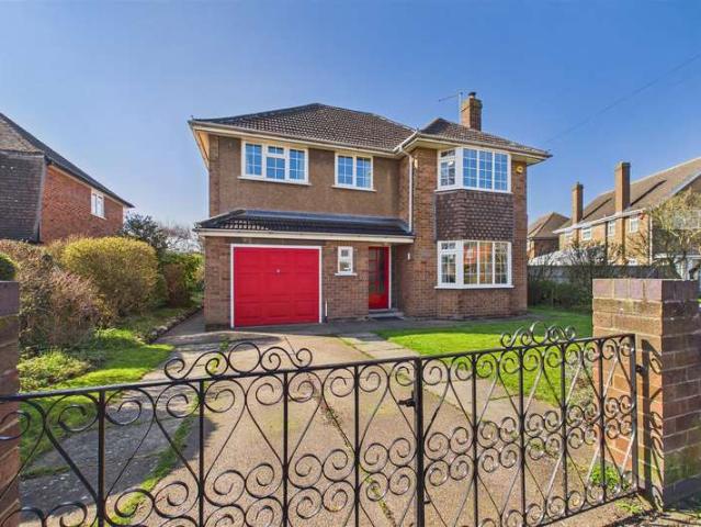 4 Bedroom Detached House
