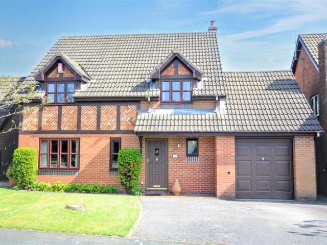 4 Bedroom Detached House