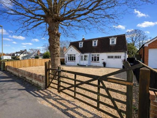 4 Bedroom Detached House