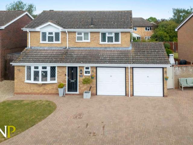 4 Bedroom Detached House