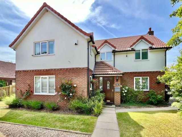 4 Bedroom Detached House