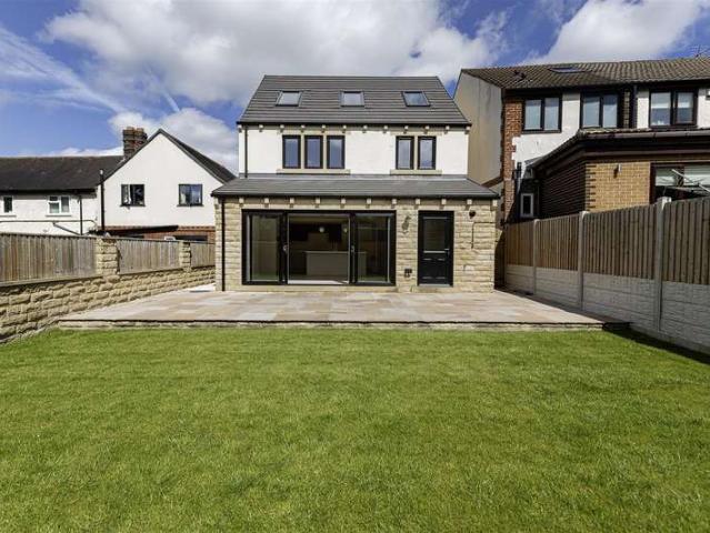 4 Bedroom Detached House