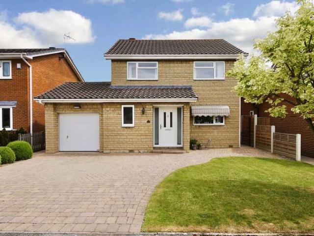 4 Bedroom Detached House