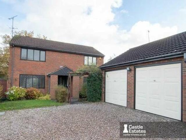 4 bedroom detached house for rent in 22 De Morgan Close UNDERWOOD Nottinghamshire NG16 5EU NG16