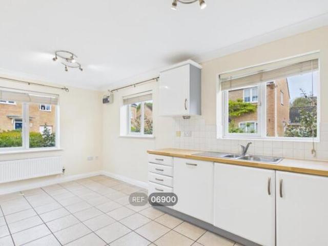 4 bedroom detached house for rent in 64, East Of England Way, Peterborough, PE2 6HA, PE2