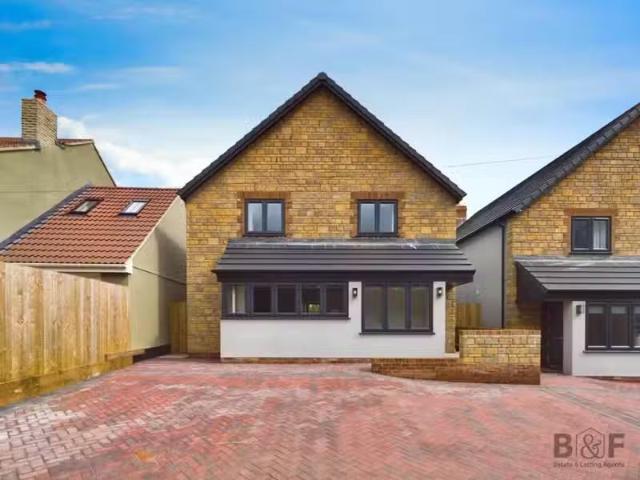 4 bedroom detached house for rent in 73 Kingsfield Lane, Hanha.