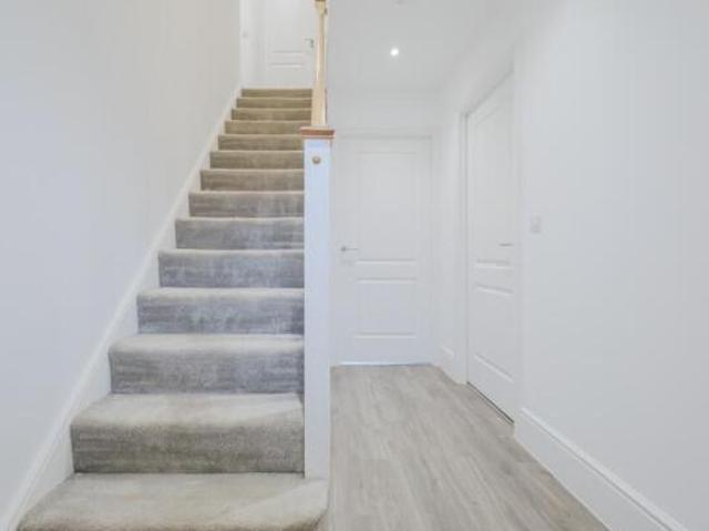 4 bedroom detached house for rent in Coate, Swindon, Wiltshire, SN3