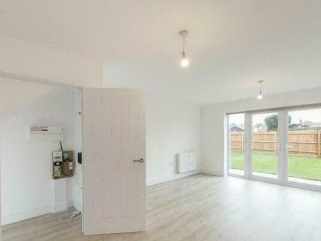 4 Bedroom Detached House For Rent In Colchester, Essex