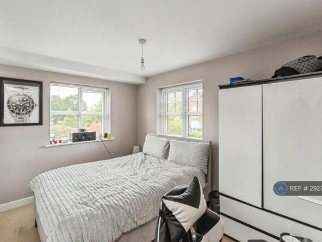 4 bedroom detached house for rent in Commissioner Square, Warrington, WA1