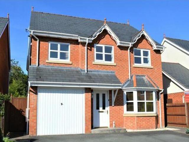 4 Bedroom Detached House For Rent In Caersws, Powys