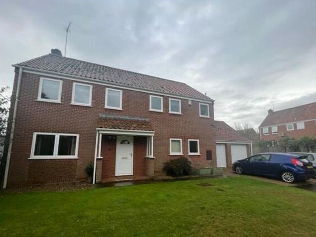 4 Bedroom Detached House For Rent In Castle Rising