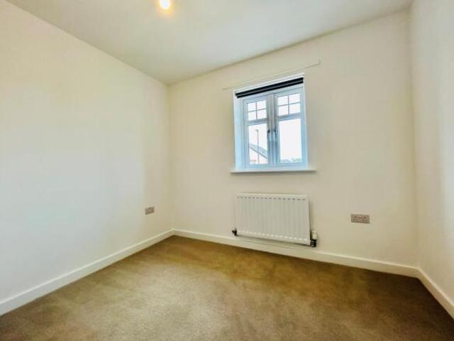 4 bedroom detached house for rent in Chandos Drive, Derby, DE3