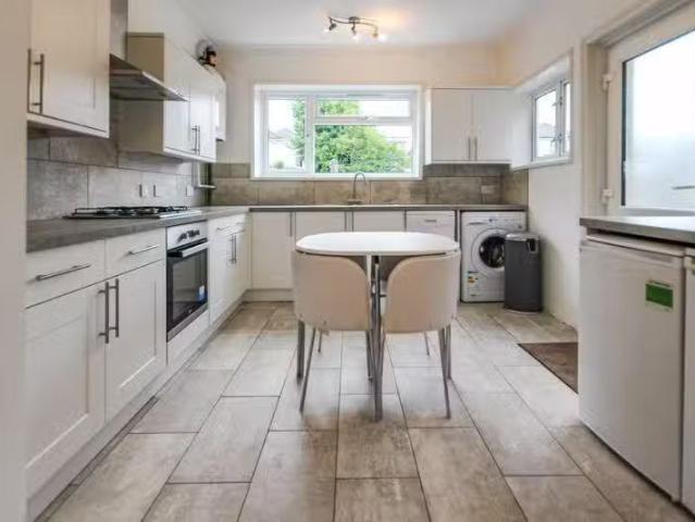 4 bedroom detached house for rent in Charminster, Student Hous.