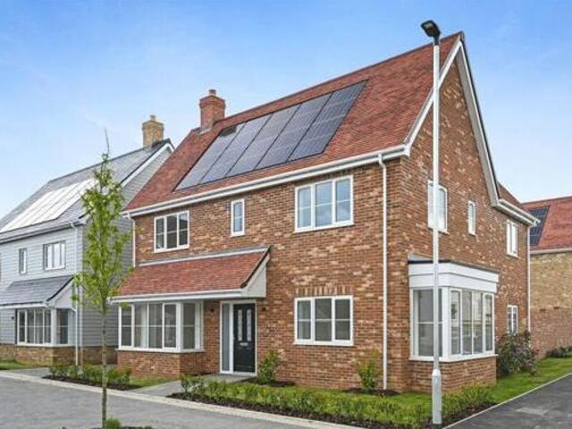 4 Bedroom Detached House For Rent In Chelmsford, Essex