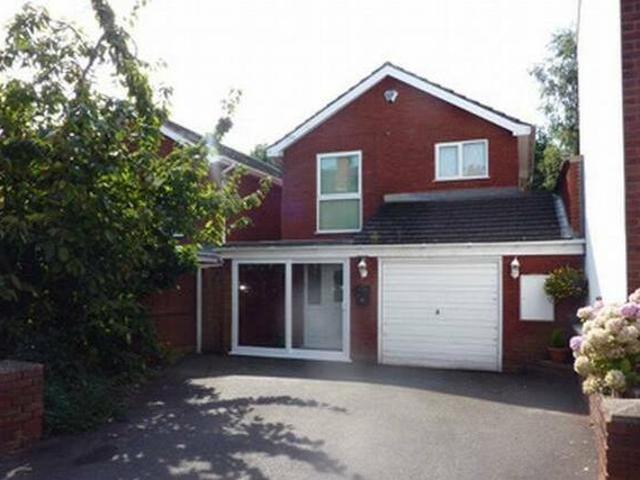 4 bedroom detached house for rent in Cleveland Street Stourbridge DY8