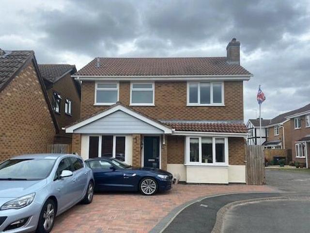 4 Bedroom Detached House For Rent In Crick