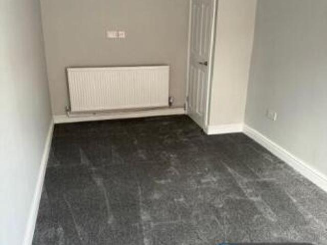 4 bedroom detached house for rent in Cross Brooks, Wootton, Northampton, NN4