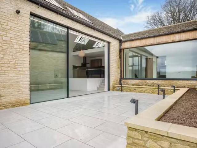 4 bedroom detached house for rent in Alderley, GL12 7QT, GL12