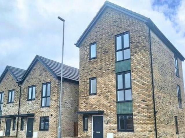 4 Bedroom Detached House For Rent In Almondsbury, Bristol