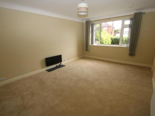 4 bedroom detached house for rent in Boughton Hall Drive, Chester, CH3