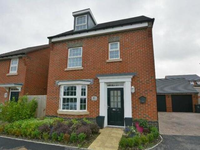 4 Bedroom Detached House For Rent In Bournemouth, Dorset