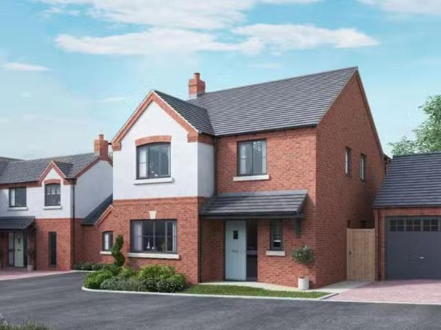 4 bedroom detached house for rent in Baxters Court, Polesworth.