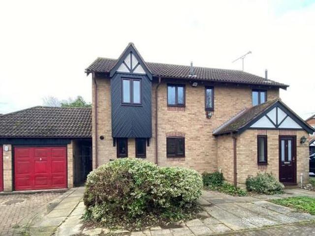 4 Bedroom Detached House For Rent In Barham