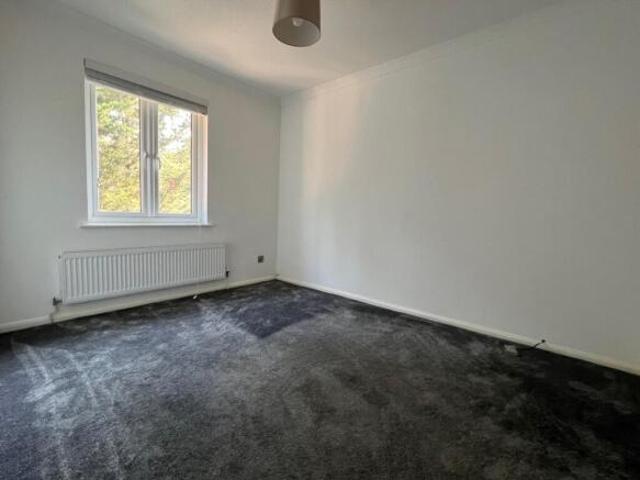 4 bedroom detached house for rent in Barlows Reach, Chelmer Village, Chelmsford, Essex, CM2