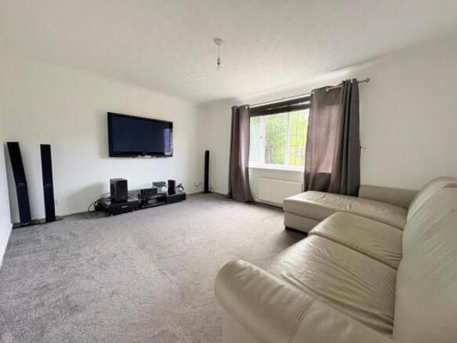 4 bedroom detached house for rent in Bicknell Close, Great Sankey, Warrington, WA5