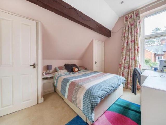 4 bedroom detached house for rent in Brassey Road, Winchester, Hampshire, SO22